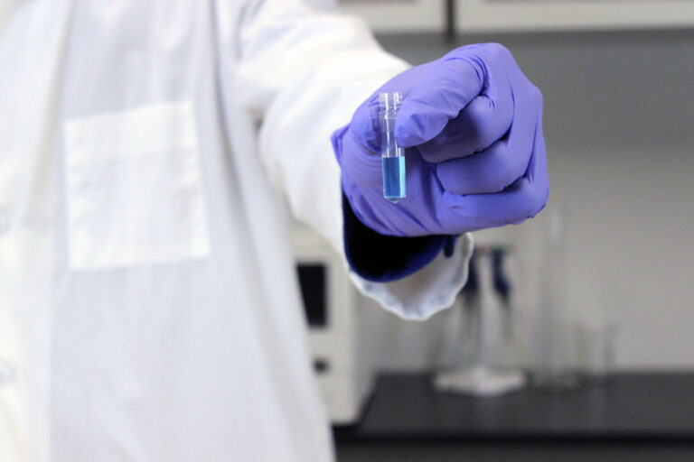 NMR solvent selection - that also allows sample recovery